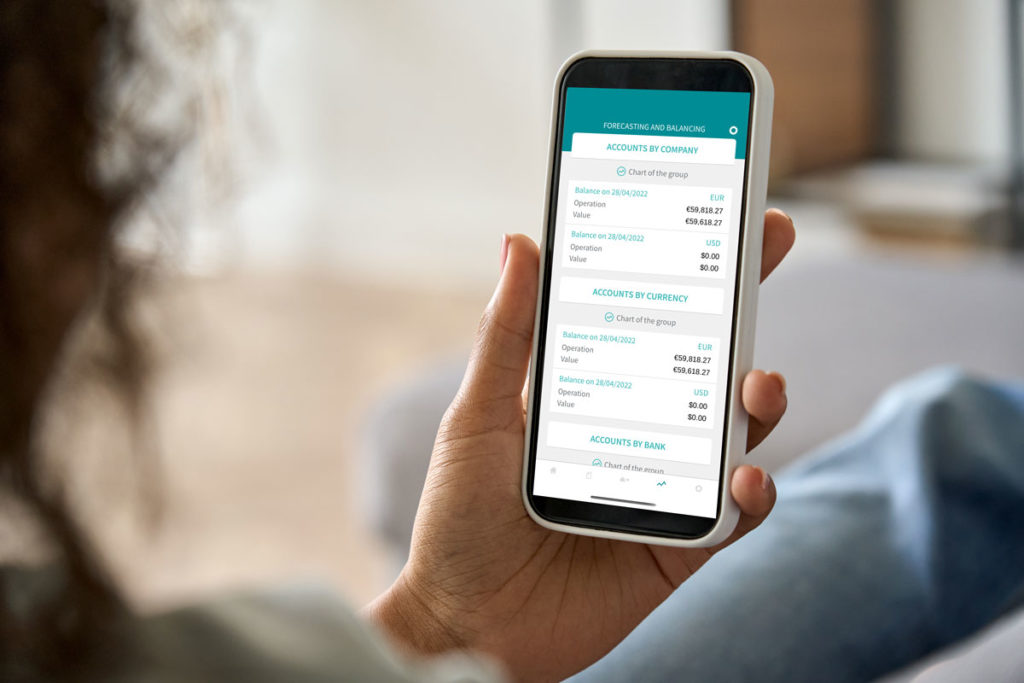 Treasury and payment management application for SME - Iziago